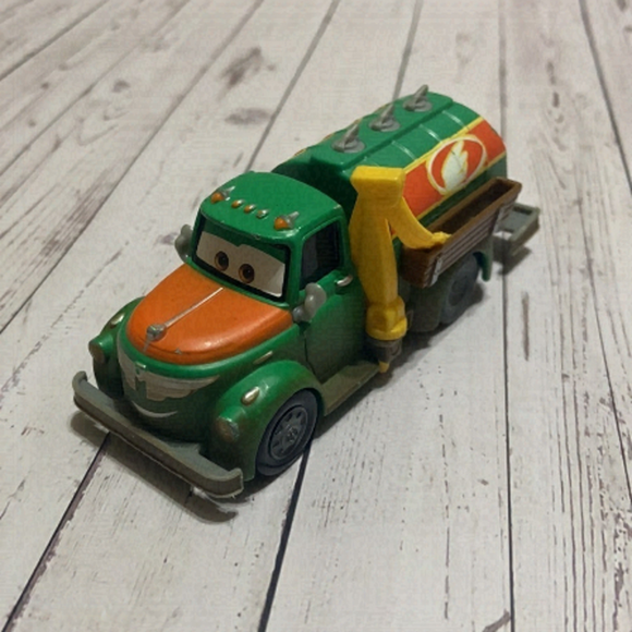 Disney | Toys | Disney Planes Chug Fuel Tanker Truck Diecast Vehicle ...